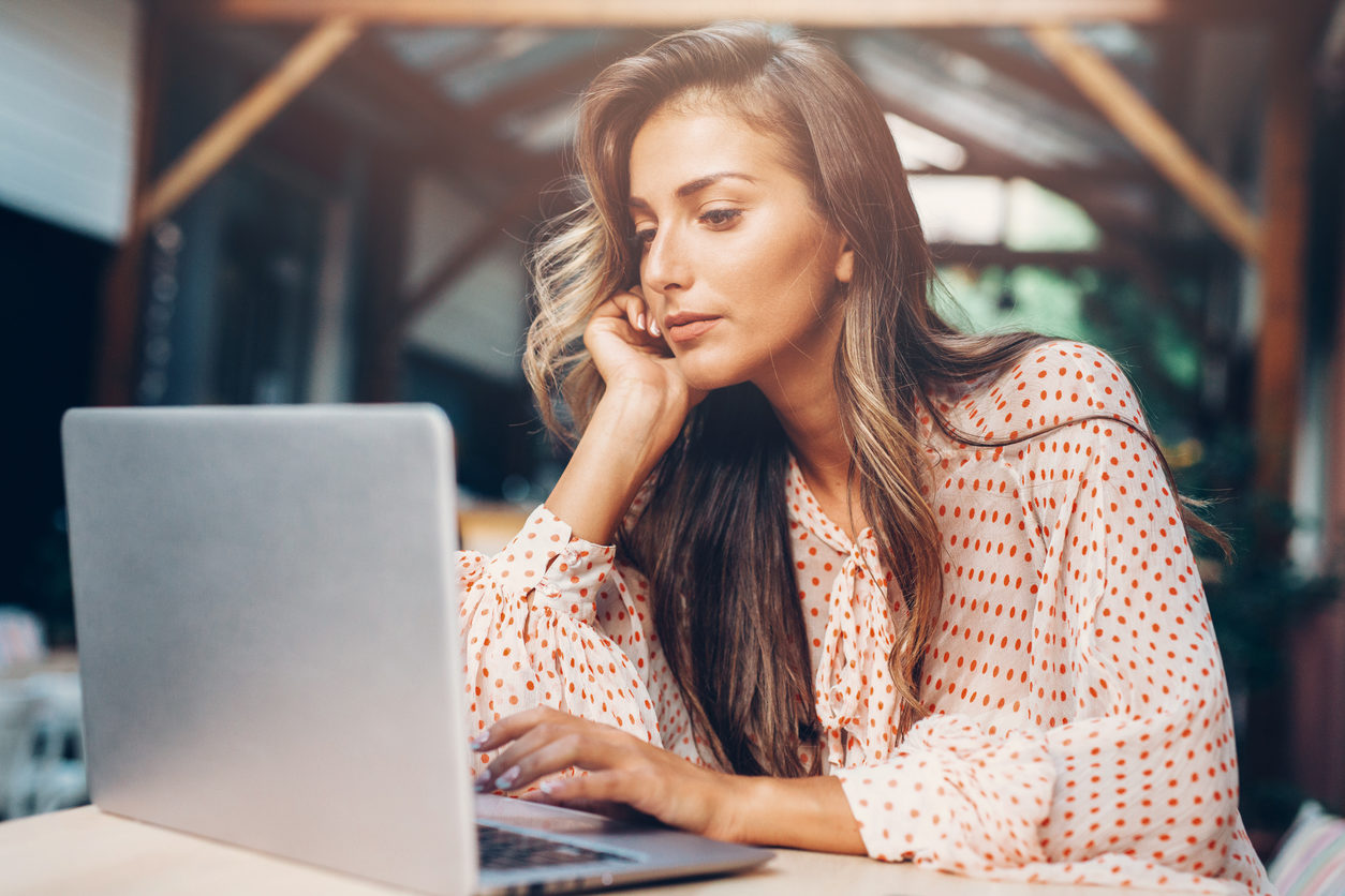 How To Describe Yourself On A Dating Site 3 Top Tricks