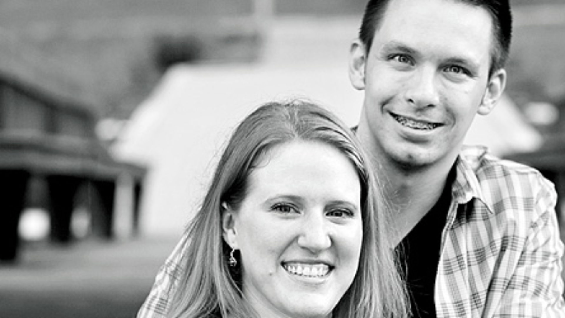 Sarah & Derek: ''Derek knelt down on one knee and asked Sarah to marry ...